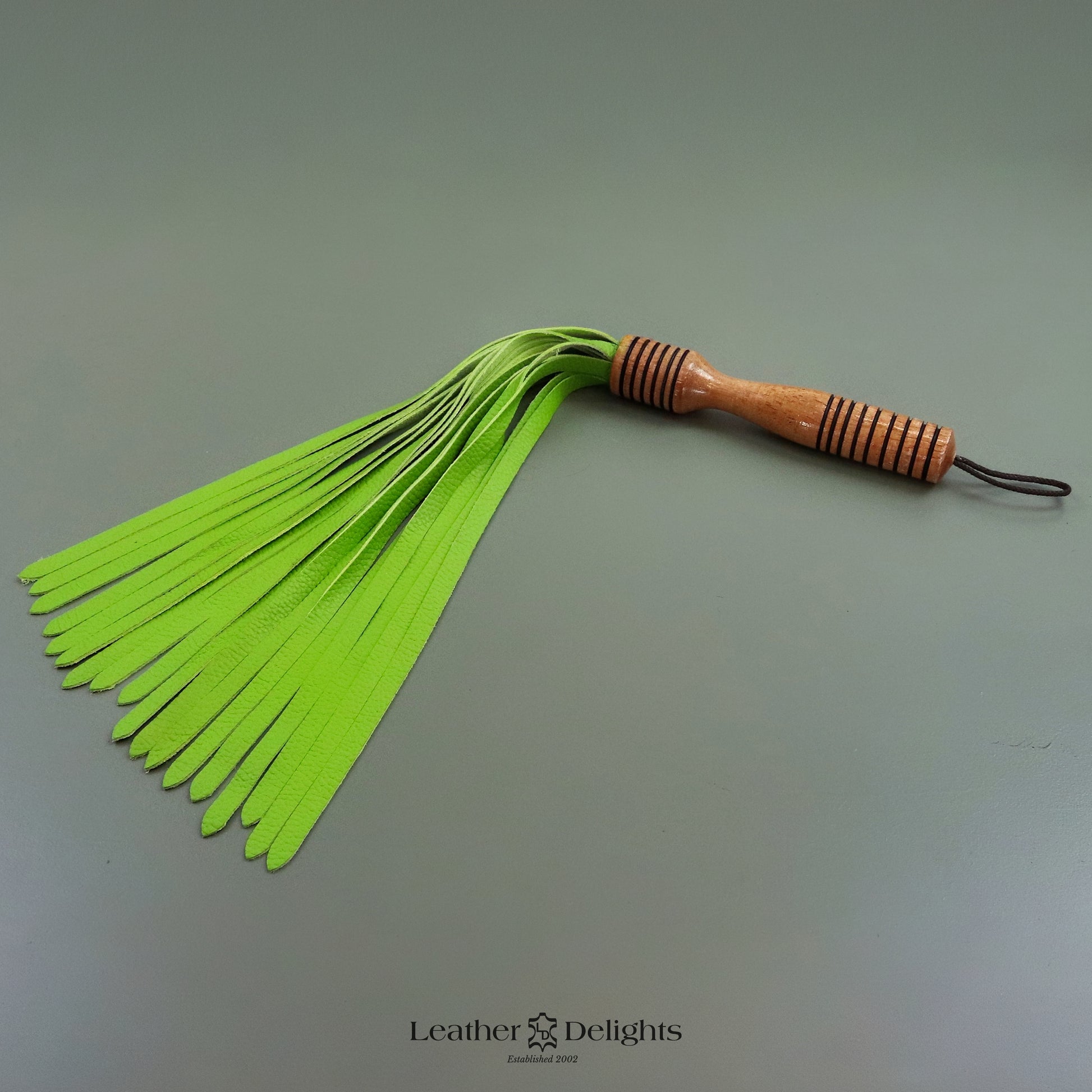 Soft Lime Green Leather Flogger – Leather Delights