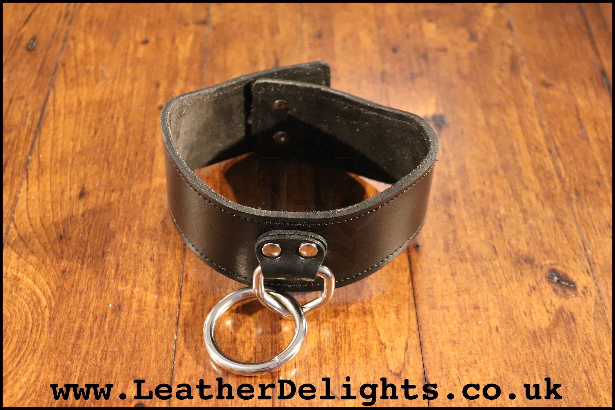 Black 2" Wide Contour Collar with Welded O Ring and Suede Lining ...